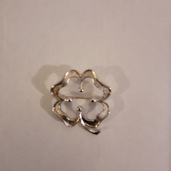 Monet | Jewelry | Monet Silvertone Four Leaf Clover Brooch | Poshmark